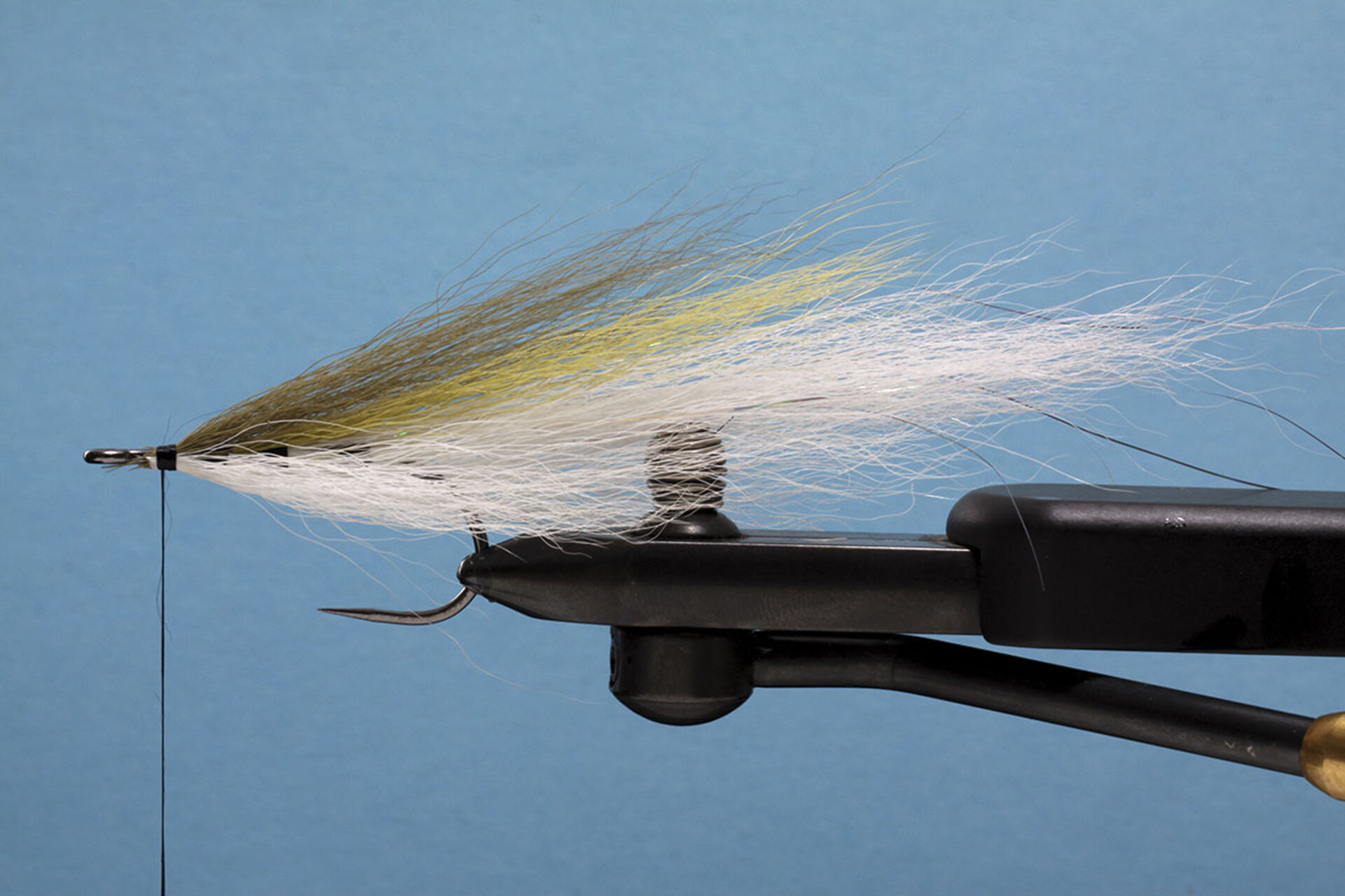 Bucktail Deceiver | petri-heil.ch | Dein Schweizer Fischereimagazin